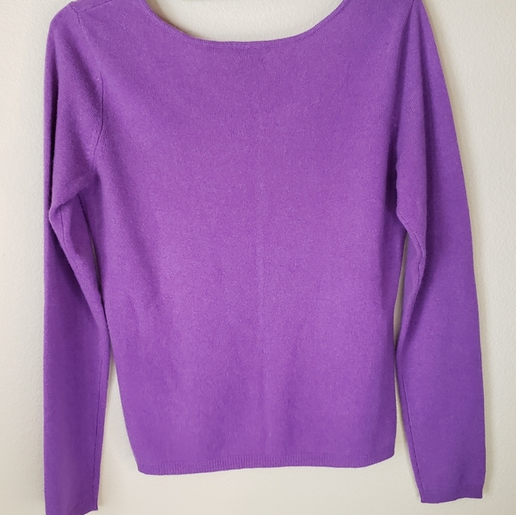 Magaschoni | Sweaters | Magaschoni Cashmere Scoop Neck Sweater | Poshmark